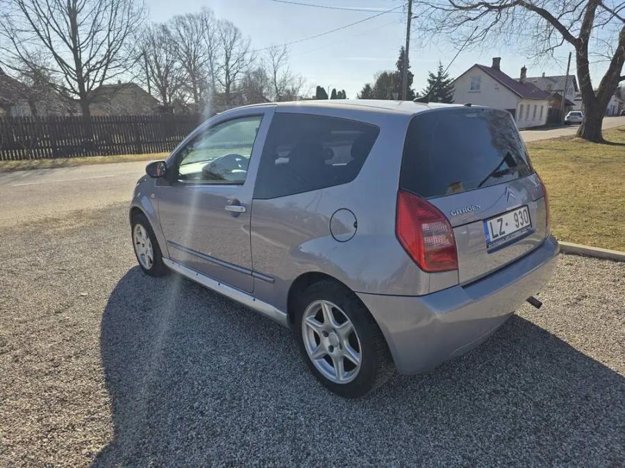 Citroen C2 2003 in Ventspils, with an engine capacity of 1.10 L and mileage of 202 thousand km for 1300 €, photo 8 on AUTOMOTO.COM.LV