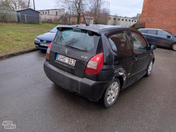 Citroen C2 2005 Panevēža, ar dzinēja tilpumu 1.40 L un nobraukumu 148 tūkst. km par 500 €, foto 4 vietnē AUTOMOTO.COM.LV