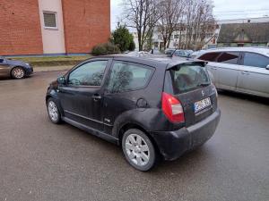 Citroen C2 2005 Panevēža, ar dzinēja tilpumu 1.40 L un nobraukumu 148 tūkst. km par 500 €, foto 7 vietnē AUTOMOTO.COM.LV
