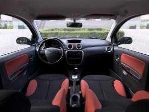 Citroen C2 2005 in Tallinn, with an engine capacity of 1.40 L and mileage of 128 thousand km for 1799 €, photo 26 on AUTOMOTO.COM.LV
