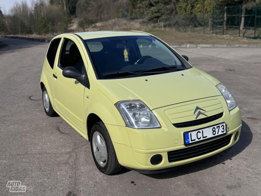Citroen C2 2007 in Siauliai, with an engine capacity of 1.10 L and mileage of 216 thousand km for 850 €, photo 1 on AUTOMOTO.COM.LV