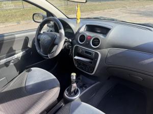 Citroen C2 2007 in Siauliai, with an engine capacity of 1.10 L and mileage of 216 thousand km for 850 €, photo 11 on AUTOMOTO.COM.LV