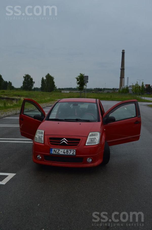 Sarkans Citroen C2 2006 Valmiera, ar dzinēja tilpumu 1.40 L un nobraukumu 227 tūkst. km par 1350 €, foto 8 vietnē AUTOMOTO.COM.LV