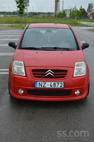 Sarkans Citroen C2 2006 Valmiera, ar dzinēja tilpumu 1.40 L un nobraukumu 227 tūkst. km par 1350 €, foto 11 vietnē AUTOMOTO.COM.LV
