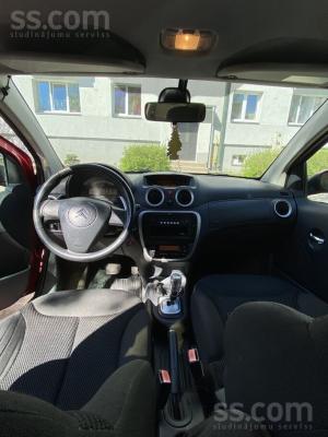 Sarkans Citroen C2 2007 Liepāja, ar dzinēja tilpumu 1.60 L un nobraukumu 0 tūkst. km par 1100 €, foto 4 vietnē AUTOMOTO.COM.LV