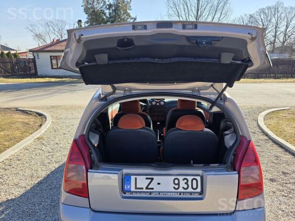 Violet Citroen C2 2003 in Ventspils, with an engine capacity of 1.10 L and mileage of 202 thousand km for 1300 €, photo 9 on AUTOMOTO.COM.LV