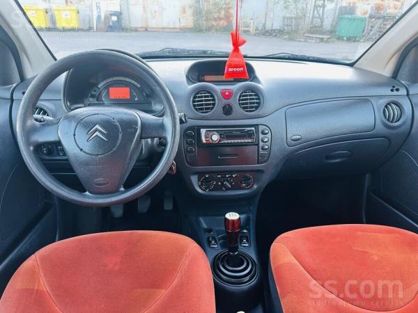 Ситроен С2 2004 в Рига на AUTOMOTO.COM.LV Фиолетовый Ситроен С2 2004 в Рига, объемом двигателя 1.40 л и пробегом 308 тыс. км за 590 €, фото 10 на AUTOMOTO.COM.LV