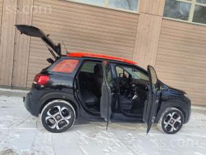 Melns Citroen c3-aircross 2018 Jelgava, ar dzinēja tilpumu 1.20 L un nobraukumu 0 tūkst. km par 9990 €, foto 9 vietnē AUTOMOTO.COM.LV