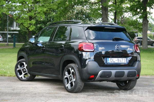 Черный Ситроен C3 Aircross 2018 в Елгава, объемом двигателя 1.20 л и пробегом 147 тыс. км за 7880 €, фото 6 на AUTOMOTO.COM.LV