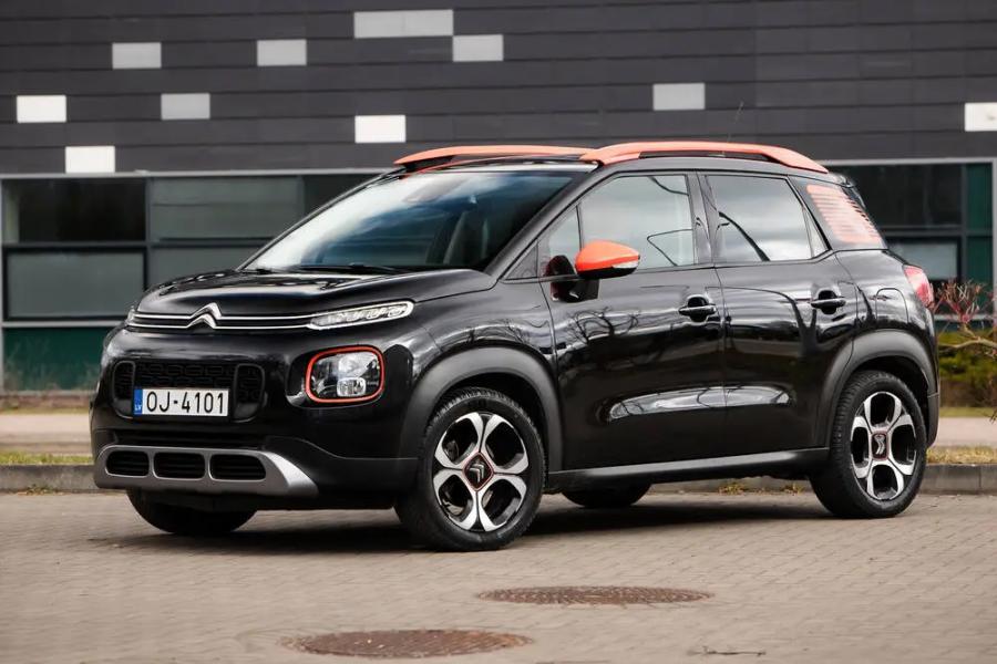 Черный Ситроен C3 Aircross 2018 в Елгава, объемом двигателя 1.20 л и пробегом 152 тыс. км за 8990 €, фото 3 на AUTOMOTO.COM.LV