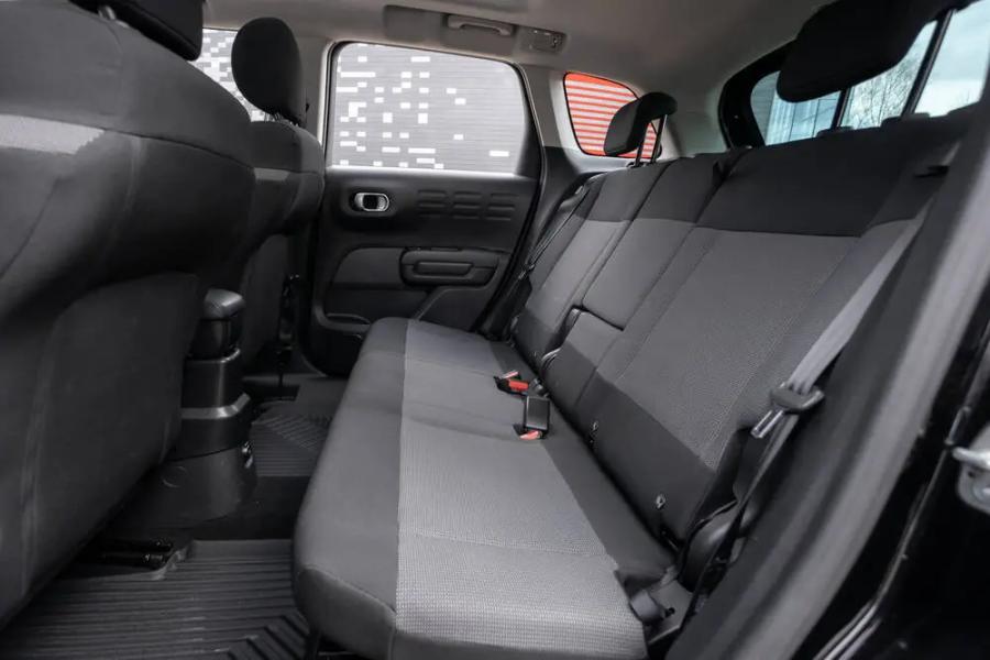 Черный Ситроен C3 Aircross 2018 в Елгава, объемом двигателя 1.20 л и пробегом 152 тыс. км за 8990 €, фото 20 на AUTOMOTO.COM.LV