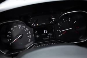 Черный Ситроен C3 Aircross 2018 в Елгава, объемом двигателя 1.20 л и пробегом 152 тыс. км за 8990 €, фото 27 на AUTOMOTO.COM.LV