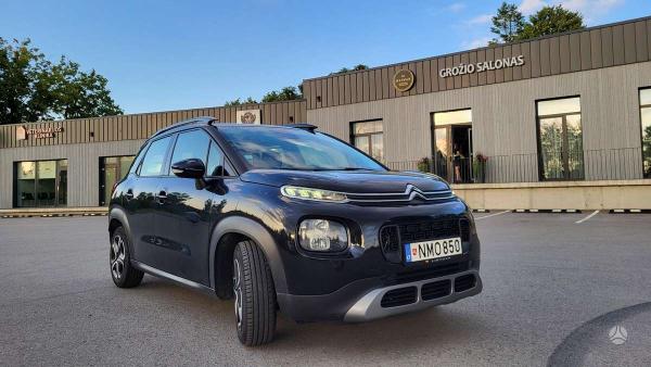Черный Ситроен C3 Aircross 2018 в Каунас, объемом двигателя 1.20 л и пробегом 124 тыс. км за 6350 €, фото 2 на AUTOMOTO.COM.LV