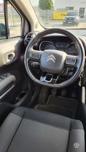 Черный Ситроен C3 Aircross 2018 в Каунас, объемом двигателя 1.20 л и пробегом 124 тыс. км за 6350 €, фото 9 на AUTOMOTO.COM.LV
