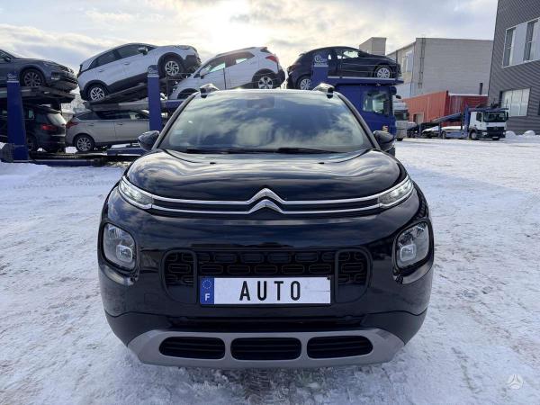 Черный Ситроен C3 Aircross 2019 в Таураге, объемом двигателя 1.20 л и пробегом 120 тыс. км за 7999 €, фото 2 на AUTOMOTO.COM.LV