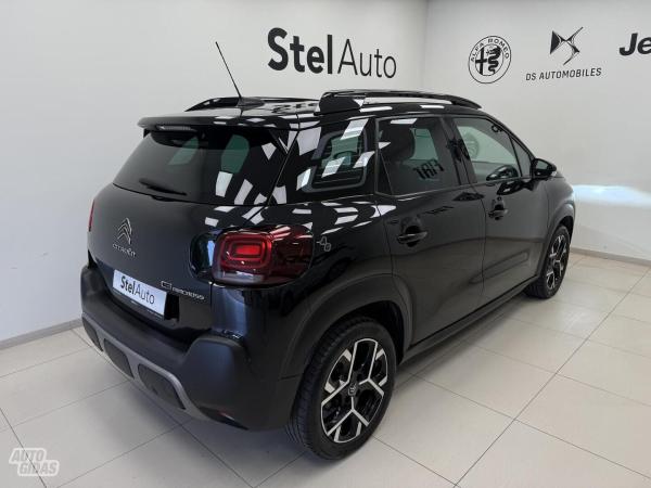 Black Citroen c3-aircross 2021 in Vilnius, with an engine capacity of 1.20 L and mileage of 59 thousand km for 10990 €, photo 5 on AUTOMOTO.COM.LV