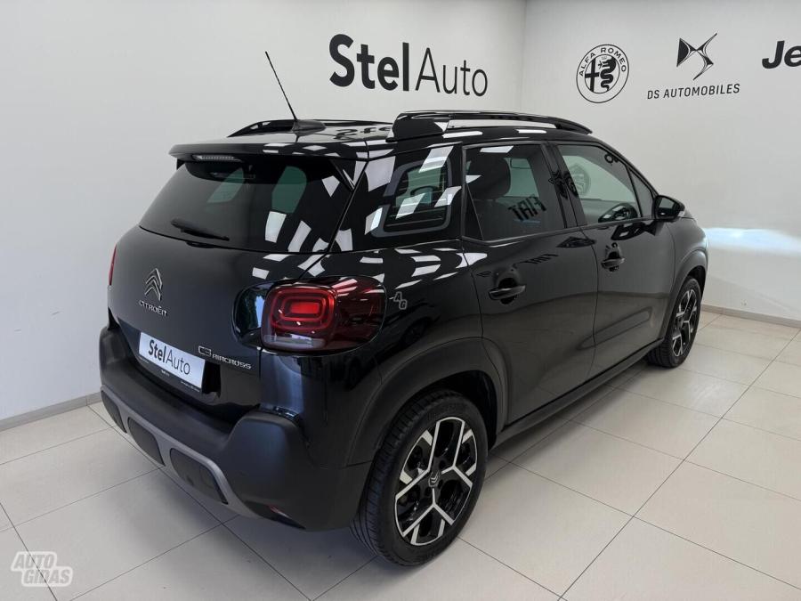 Черный Ситроен C3 Aircross 2021 в Вильнюс, объемом двигателя 1.20 л и пробегом 59 тыс. км за 10990 €, фото 6 на AUTOMOTO.COM.LV