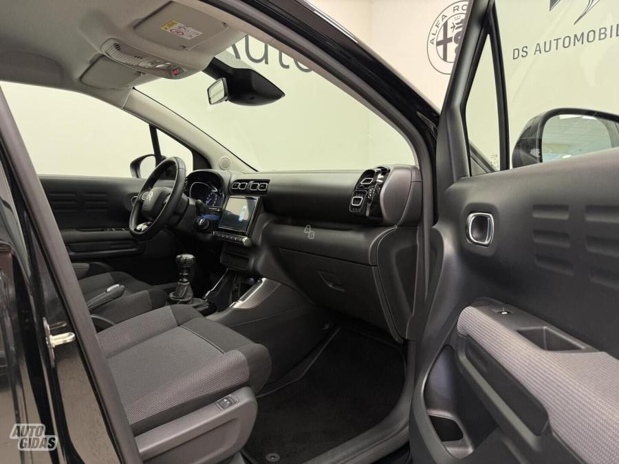 Черный Ситроен C3 Aircross 2021 в Вильнюс, объемом двигателя 1.20 л и пробегом 59 тыс. км за 10990 €, фото 24 на AUTOMOTO.COM.LV