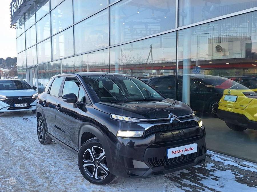 Черный Ситроен C3 Aircross 2022 в Вильнюс, объемом двигателя 1.20 л и пробегом 36 тыс. км за 16000 €, фото 6 на AUTOMOTO.COM.LV
