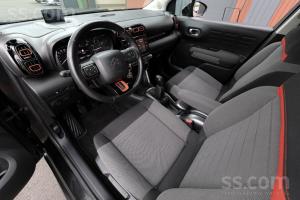 Melns Citroen c3-aircross 2018 Jelgava, ar dzinēja tilpumu 1.20 L un nobraukumu 0 tūkst. km par 7990 €, foto 9 vietnē AUTOMOTO.COM.LV