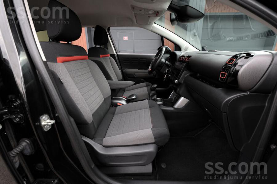 Melns Citroen c3-aircross 2018 Jelgava, ar dzinēja tilpumu 1.20 L un nobraukumu 0 tūkst. km par 7990 €, foto 13 vietnē AUTOMOTO.COM.LV