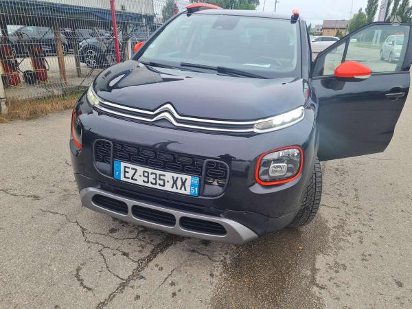 Black Citroen c3-aircross 2018 in Taurage, with an engine capacity of 1.60 L and mileage of 187 thousand km for 6450 €, photo 3 on AUTOMOTO.COM.LV