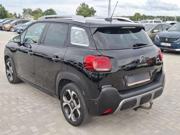 Black Citroen c3-aircross 2018 in Taurage, with an engine capacity of 1.20 L and mileage of 190 thousand km for 7200 €, photo 2 on AUTOMOTO.COM.LV
