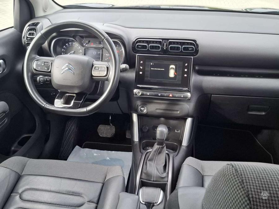 Melns Citroen c3-aircross 2018 Tauragė, ar dzinēja tilpumu 1.20 L un nobraukumu 190 tūkst. km par 7200 €, foto 13 vietnē AUTOMOTO.COM.LV