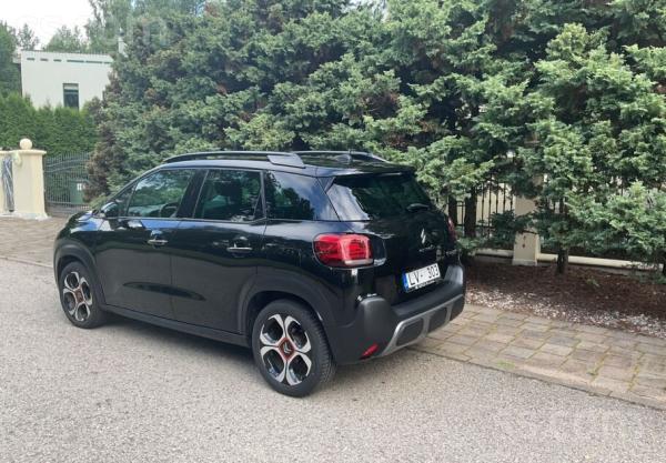 Melns Citroen c3-aircross 2019 Rīga, ar dzinēja tilpumu 1.20 L un nobraukumu 78 tūkst. km par 10500 €, foto 5 vietnē AUTOMOTO.COM.LV