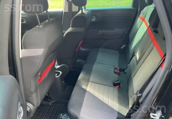 Melns Citroen c3-aircross 2019 Rīga, ar dzinēja tilpumu 1.20 L un nobraukumu 78 tūkst. km par 10500 €, foto 10 vietnē AUTOMOTO.COM.LV
