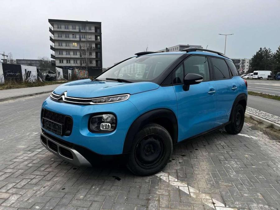Blue Citroen c3-aircross 2018 in Vilnius, with an engine capacity of 1.20 L and mileage of 139 thousand km for 8400 €, photo 1 on AUTOMOTO.COM.LV