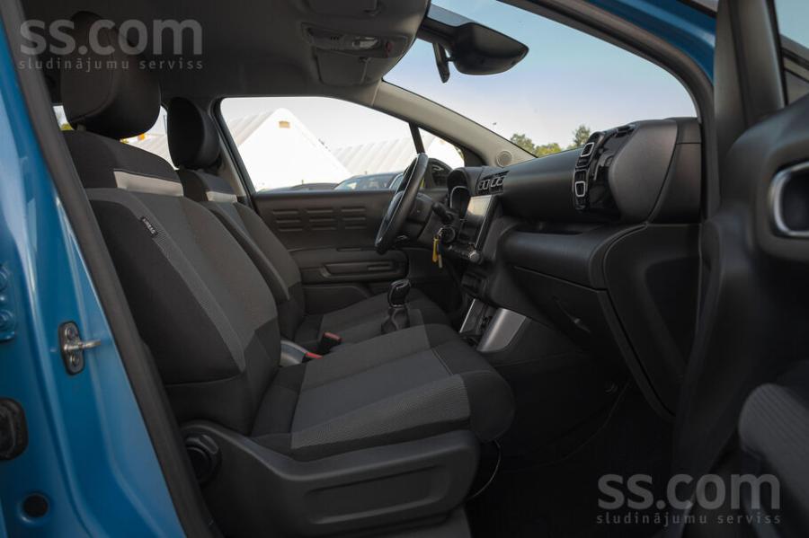 Синий Ситроен C3 Aircross 2018 в Елгава, объемом двигателя 1.20 л и пробегом 81 тыс. км за 7790 €, фото 8 на AUTOMOTO.COM.LV