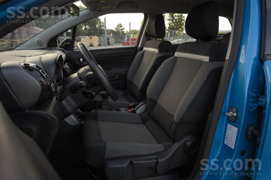 Синий Ситроен C3 Aircross 2018 в Елгава, объемом двигателя 1.20 л и пробегом 81 тыс. км за 7790 €, фото 16 на AUTOMOTO.COM.LV