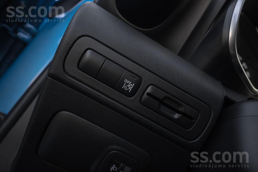 Синий Ситроен C3 Aircross 2018 в Елгава, объемом двигателя 1.20 л и пробегом 81 тыс. км за 7790 €, фото 17 на AUTOMOTO.COM.LV