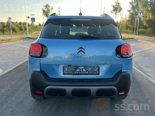Blue Citroen c3-aircross 2019 in Jelgava, with an engine capacity of 1.20 L and mileage of 51 thousand km for 10700 €, photo 5 on AUTOMOTO.COM.LV