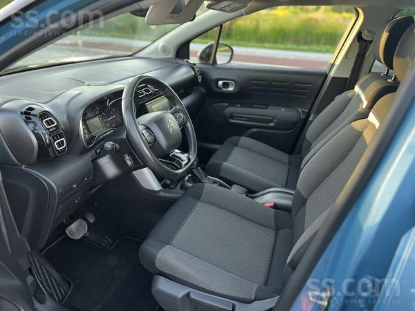 Blue Citroen c3-aircross 2019 in Jelgava, with an engine capacity of 1.20 L and mileage of 51 thousand km for 10700 €, photo 8 on AUTOMOTO.COM.LV