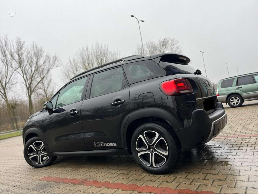 Citroen c3-aircross 2018 in Siauliai, with an engine capacity of 1.60 L and mileage of 178 thousand km for 7299 €, photo 2 on AUTOMOTO.COM.LV