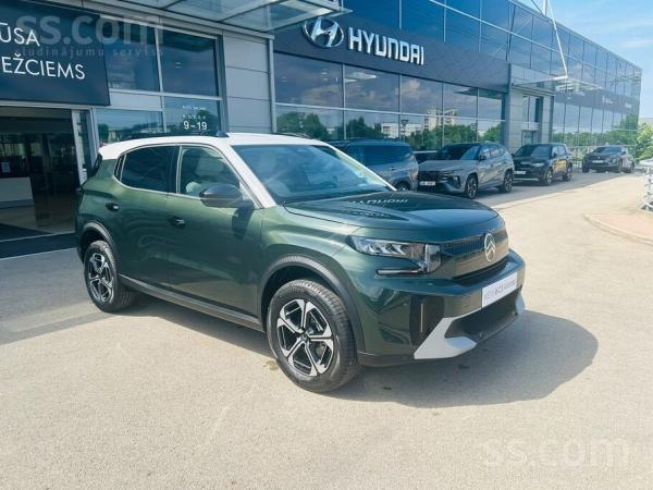 Зеленый Ситроен C3 Aircross 2026 в Рига, объемом двигателя 0.00 л и пробегом 10 тыс. км за 28637 €, фото 1 на AUTOMOTO.COM.LV