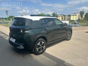 Zaļš Citroen c3-aircross 2026 Rīga, ar dzinēja tilpumu 1.20 L un nobraukumu 10 tūkst. km par 27910 €, foto 7 vietnē AUTOMOTO.COM.LV