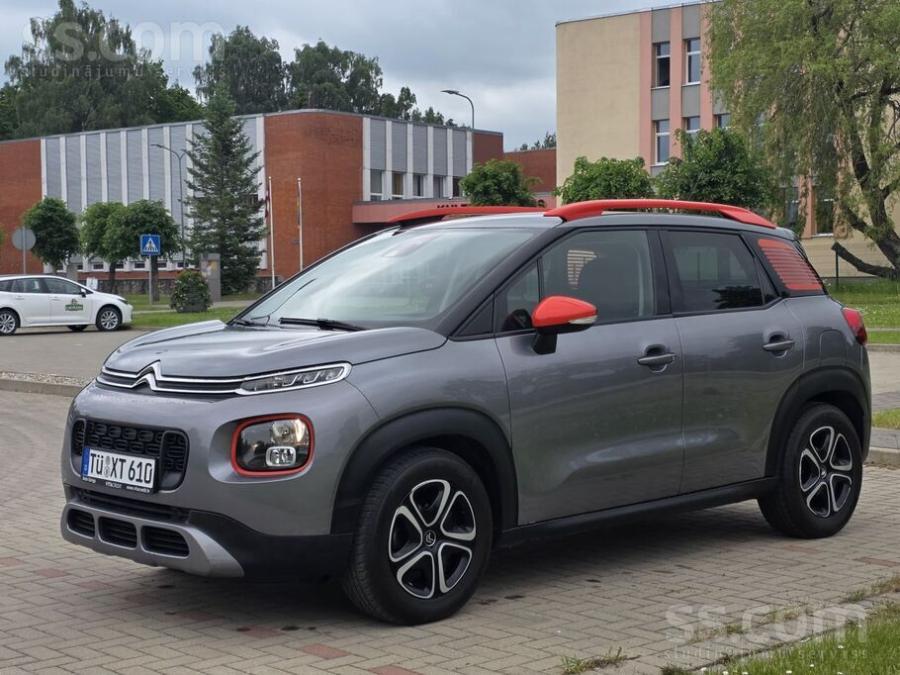 Pelēks Citroen c3-aircross 2018 Cēsis, ar dzinēja tilpumu 1.60 L un nobraukumu 250 tūkst. km par 7500 €, foto 15 vietnē AUTOMOTO.COM.LV