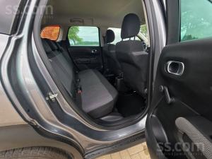 Pelēks Citroen c3-aircross 2018 Cēsis, ar dzinēja tilpumu 1.60 L un nobraukumu 250 tūkst. km par 7500 €, foto 23 vietnē AUTOMOTO.COM.LV