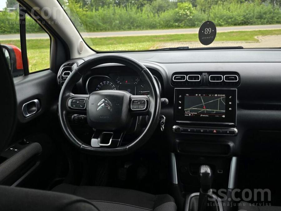 Серый Ситроен C3 Aircross 2018 в Цесис, объемом двигателя 1.60 л и пробегом 250 тыс. км за 7500 €, фото 19 на AUTOMOTO.COM.LV