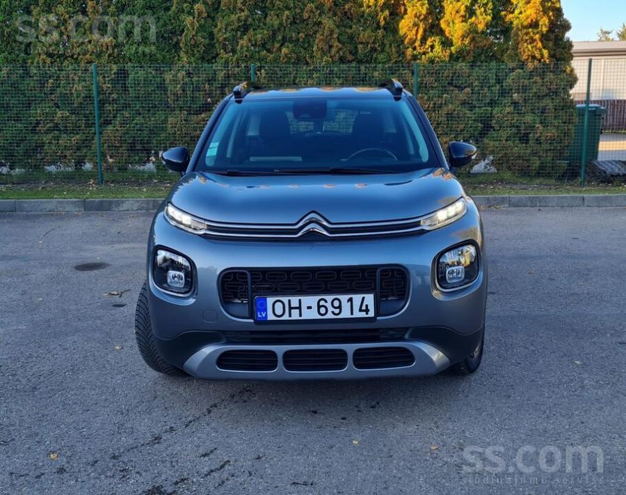 Серый Ситроен C3 Aircross 2018 в Елгава, объемом двигателя 1.20 л и пробегом 0 тыс. км за 8750 €, фото 1 на AUTOMOTO.COM.LV