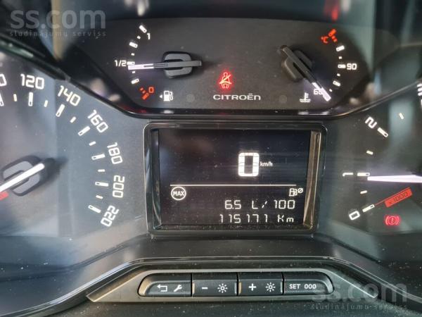 Серый Ситроен C3 Aircross 2018 в Елгава, объемом двигателя 1.20 л и пробегом 0 тыс. км за 8750 €, фото 2 на AUTOMOTO.COM.LV