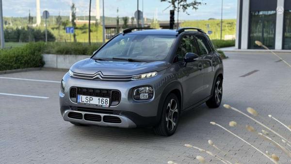 Grey Citroen c3-aircross 2018 in Vilnius, with an engine capacity of 1.20 L and mileage of 184 thousand km for 5500 €, photo 4 on AUTOMOTO.COM.LV