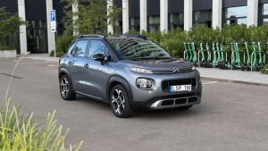 Серый Ситроен C3 Aircross 2018 в Вильнюс, объемом двигателя 1.20 л и пробегом 184 тыс. км за 5500 €, фото 6 на AUTOMOTO.COM.LV