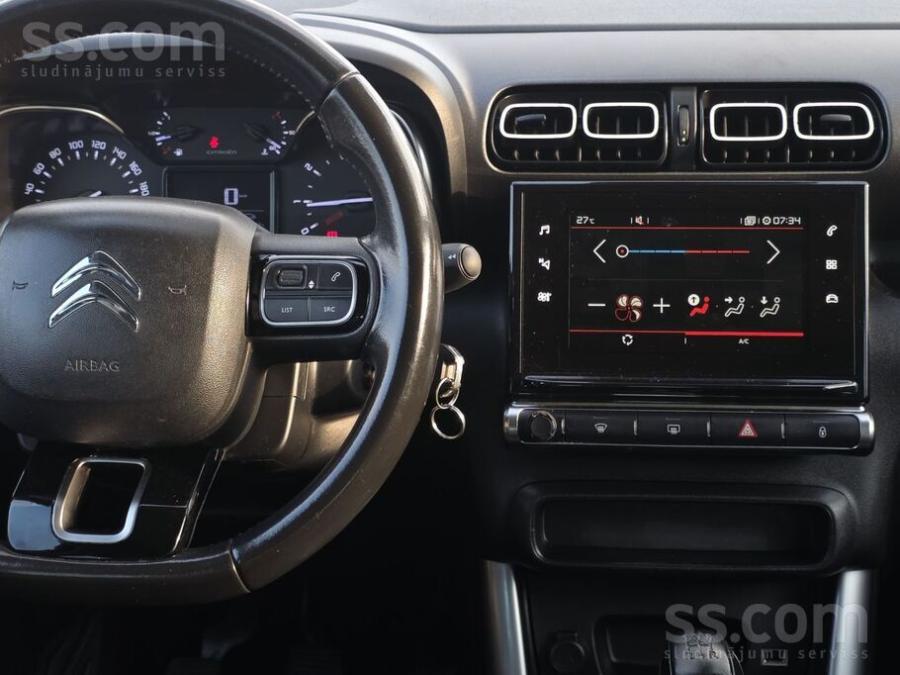 Серый Ситроен C3 Aircross 2018 в Цесис, объемом двигателя 1.60 л и пробегом 191 тыс. км за 6900 €, фото 21 на AUTOMOTO.COM.LV