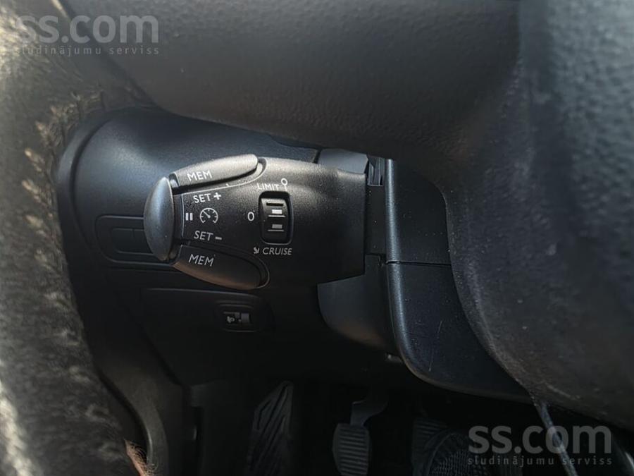Серый Ситроен C3 Aircross 2018 в Цесис, объемом двигателя 1.60 л и пробегом 191 тыс. км за 6900 €, фото 25 на AUTOMOTO.COM.LV