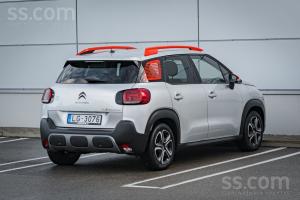 Grey Citroen c3-aircross 2018 in Riga, with an engine capacity of 1.20 L and mileage of 75 thousand km for 8150 €, photo 5 on AUTOMOTO.COM.LV