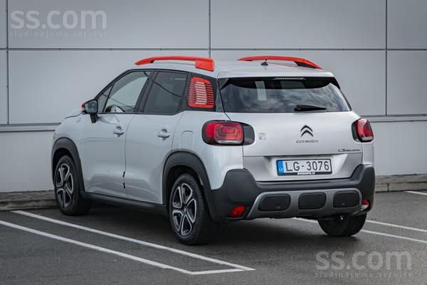 Grey Citroen c3-aircross 2018 in Riga, with an engine capacity of 1.20 L and mileage of 75 thousand km for 8150 €, photo 7 on AUTOMOTO.COM.LV